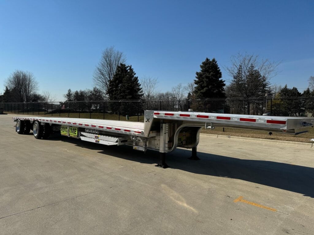 Extreme 53 Foot Step Deck | Cadence Trucks & Trailers
