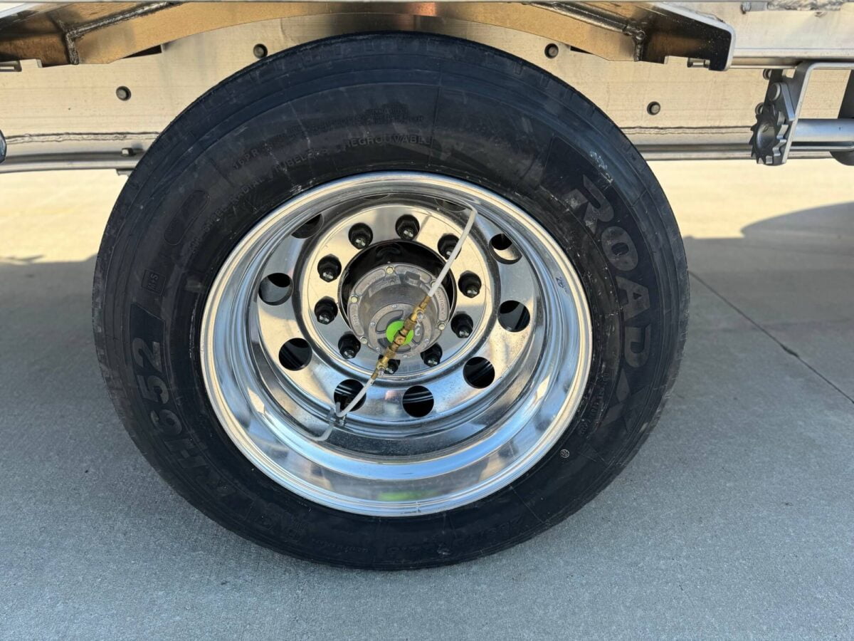 Extreme 53 Foot Step Deck | Cadence Trucks & Trailers